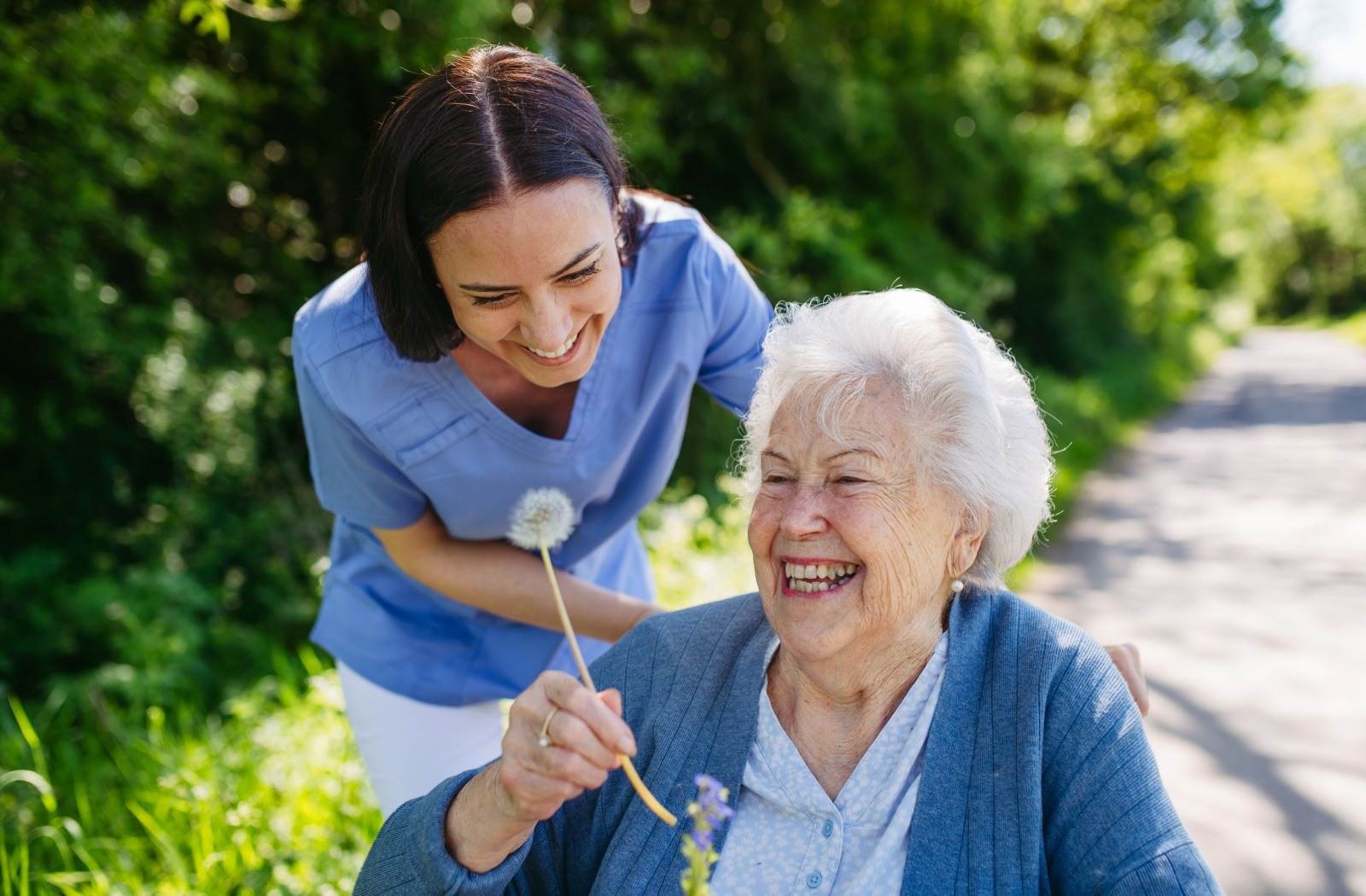 Escaping Winter Blues: Benefits of Florida Senior Living
